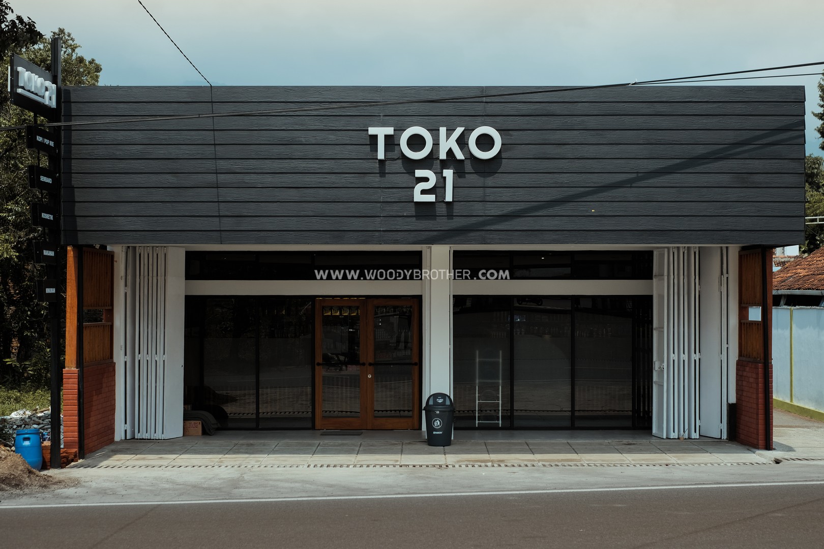 Toko 21 - WoodyBrother